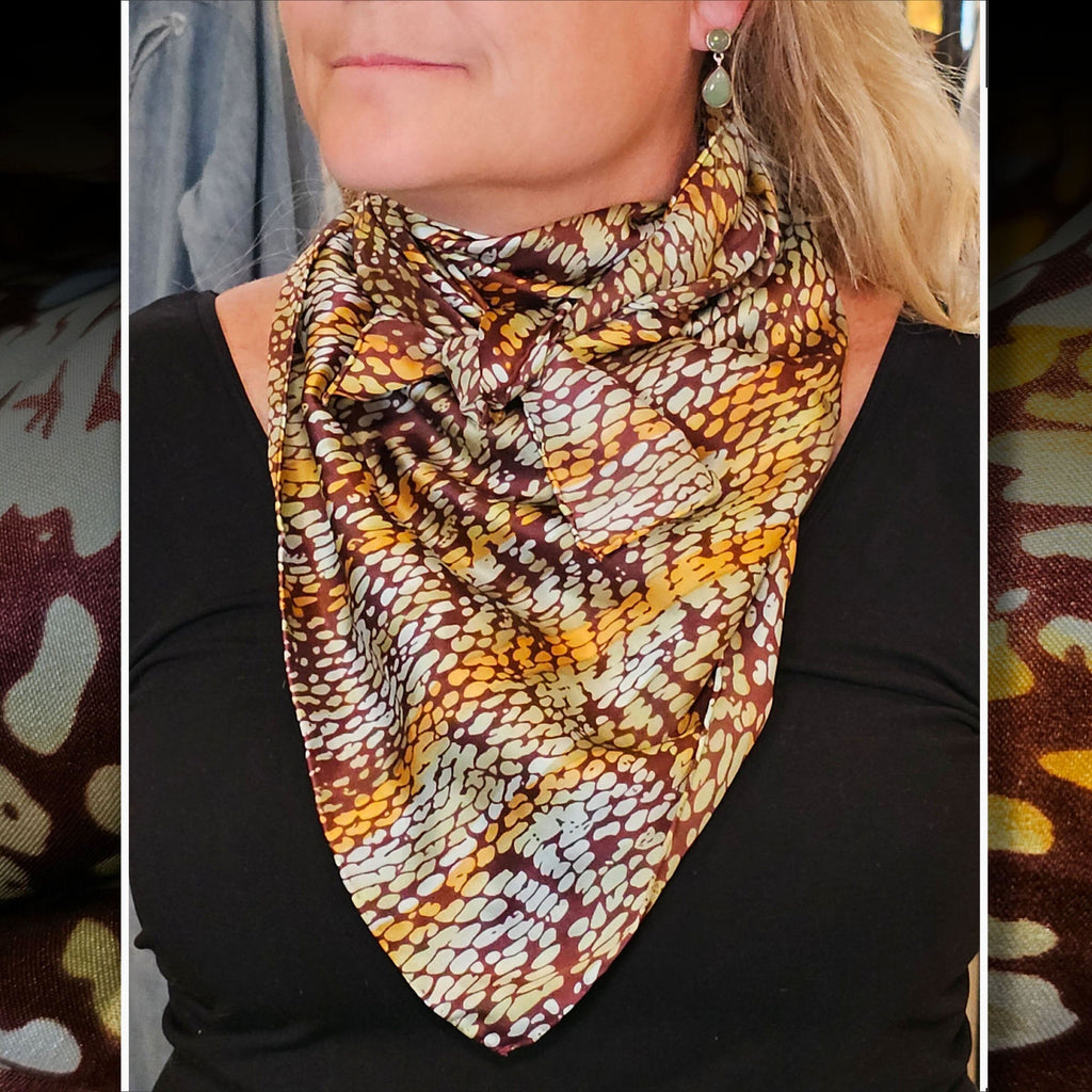 Gecko Silk Scarf - SCWT3 – STONE FEATHER ROAD